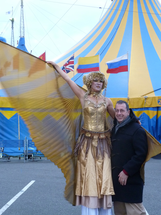 An Adult Circus Comes to Town | walkaboutny